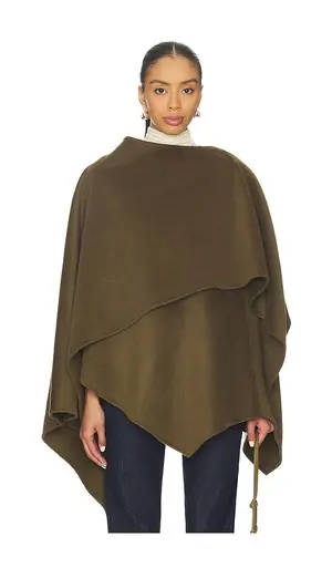 L'academie Wool Cape
