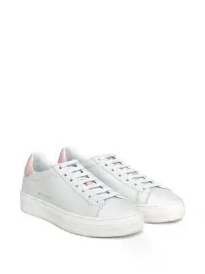 CU | LT ESSENCE Lace-up Low-top Sneakers