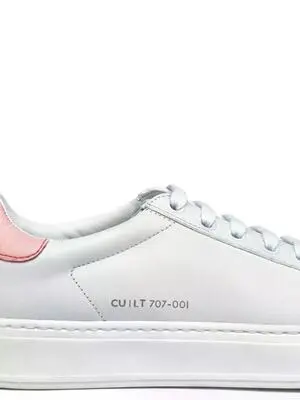 CU | LT ESSENCE Lace-up Low-top Sneakers
