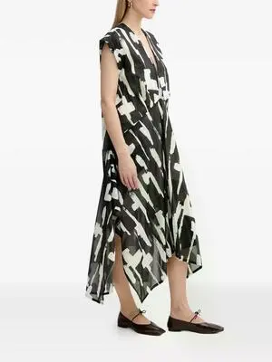 MMC STUDIO Graphic Print V-neck Dress