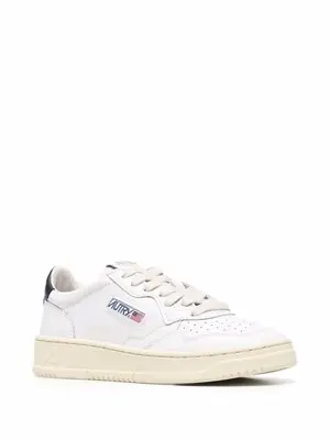 AUTRY Medialist Low Sneakers - White