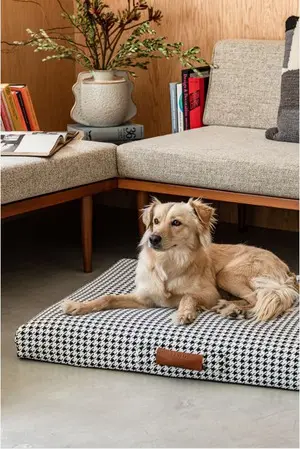 LAY LO Houndstooth Dog Bed