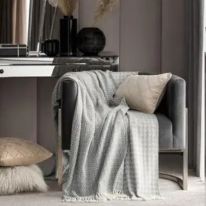 TOGAS Rocher Throw
