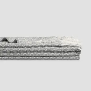 TOGAS Rocher Throw