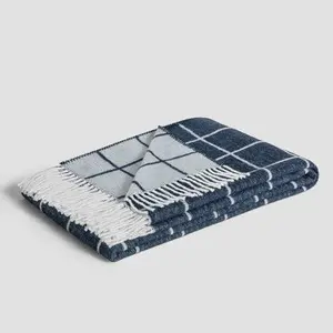 TOGAS Barnett Throw