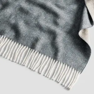 TOGAS Ferilli Throw