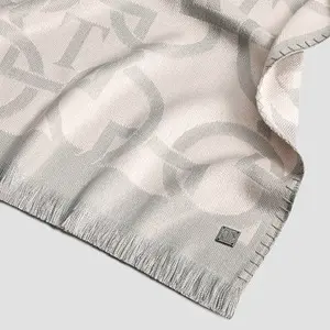 TOGAS Plummer Throw