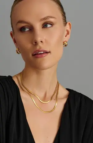 NIALAYA JEWELRY Snake Chain Necklace - Gold