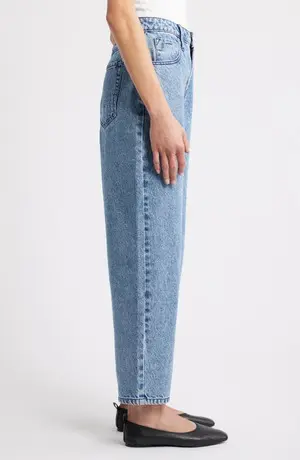 CITY BLUES High-rise Crescent Leg Jeans - Indigo