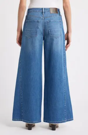CITY BLUES High-waist Wide Leg Stretch Jeans - Light Indigo