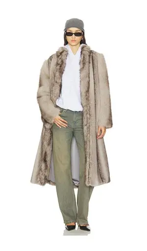 DUCIE Betty Faux Fur Coat - Pine Cone