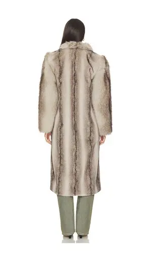 DUCIE Betty Faux Fur Coat - Pine Cone