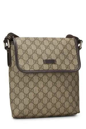 Gucci Gg Supreme Flap Messenger - Beige
