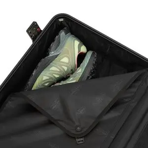 EASTPAK Resist'r Medium Luggage Case - Brushed Black