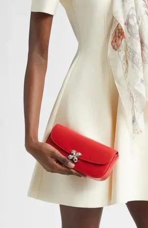 Alexander McQueen Small Skull Flower Shoulder Bag - Red/silver