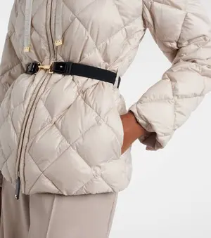 Max Mara The Cube Soft B Quilted Down Jacket - Beige