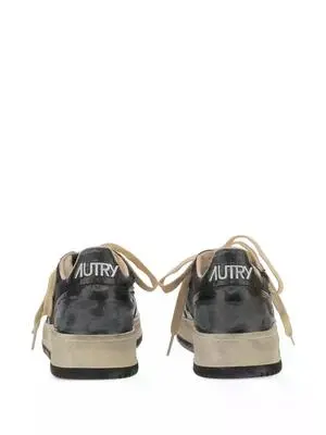 AUTRY Medalist Low Super Vintage Sneakers - Black