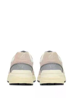 AUTRY Hyperway Suede Sneakers