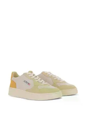 AUTRY Medalist Low Sneakers