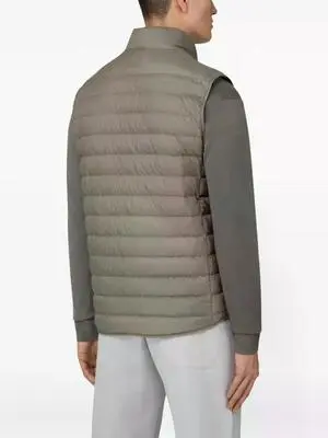 Boggi Milano Padded Gilet With Logo Patch - Grey