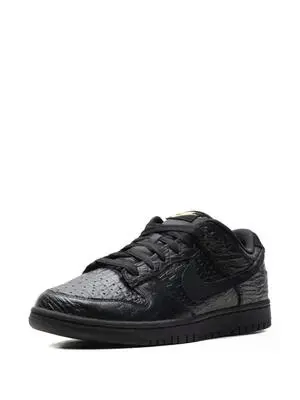 Nike Dunk Low Sneakers - Black
