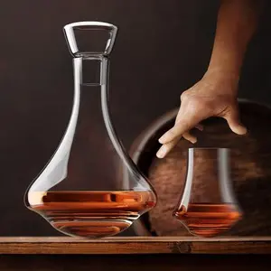 Final Touch Revolverevolving Spirits Decanter With Stopper