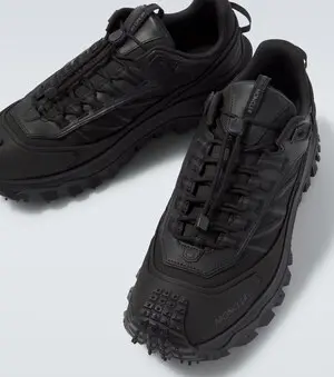 Moncler Trailgrip Gtx Leather-trimmed Sneakers - Black