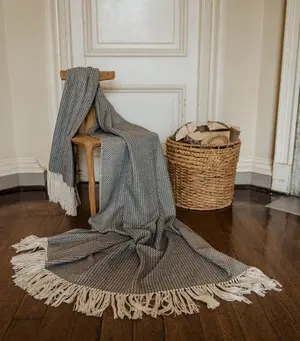 ARAMINTA CAMPBELL Large Alpaca-blend Woodland Throw