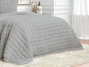 ELISABETH YORK Danette Shale Quilt