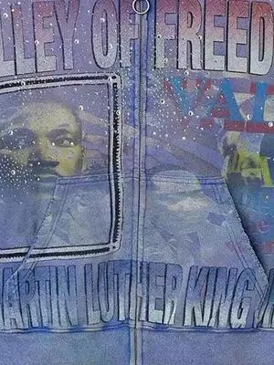 VALE FOREVER Graphic Zip-up Hoodie