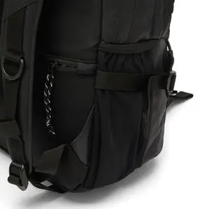 EASTPAK Gerys Pro Backpack - Rip Black Coat