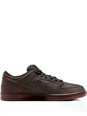 Nike Dunk Sb Sneakers - Brown