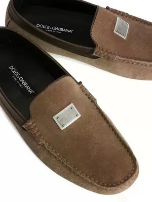 Dolce & Gabbana Logo Plaque Loafers - Brown