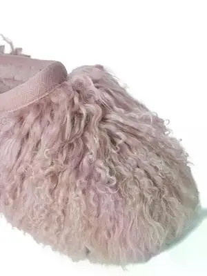 UGG Round-toe Slippers
