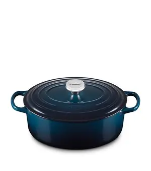 LE CREUSET Cast Iron Signature Casserole Dish - Nuit