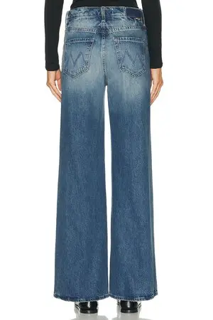 MOTHER The Ditcher Roller Zip Sneak Jeans - Remember When