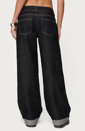 EDIKTED Low Rise Straight Leg Jeans