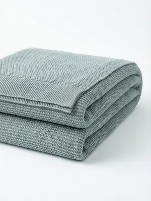 Anaya Harbor Knit Throw - Tea Green