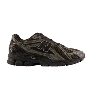 NEW BALANCE 1906r Sneakers - Brown