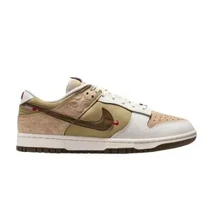 Nike Dunk Low Sneakers