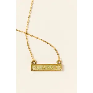 UNCOMMON GOODS Gold Vermeil Birthstone Pendant Necklace - August - Peridot