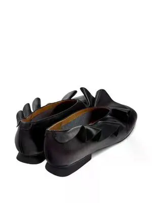 Camper Casi Myra Ruffled Ballerinas - Black