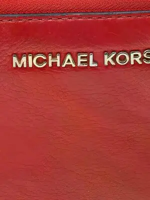 Michael Kors Pre-owned Leather Zip Wallet