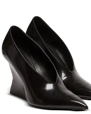 Balmain Pointed Toe Pumps