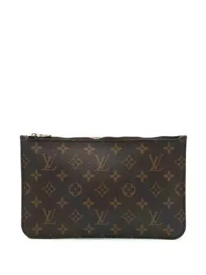 LOUIS VUITTON 2019 Monogram Neverfull Pouch
