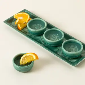 UNCOMMON GOODS Mezcal Sipping Copitasset Of 4 Sarah Welch Pottery - Multi With Serving Tray