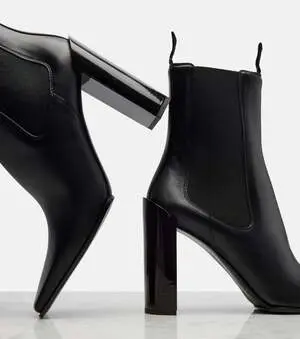 Alaïa 90 Leather Chelsea Boots