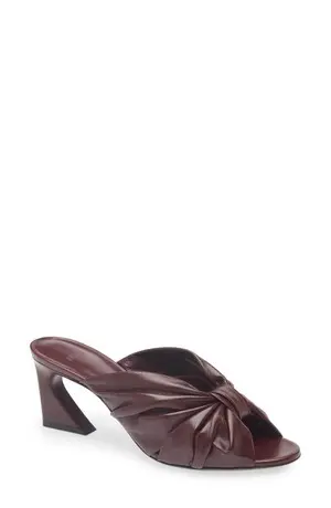 Fendi Arco Leather Sandal