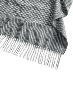 TOGAS Reuten Throw