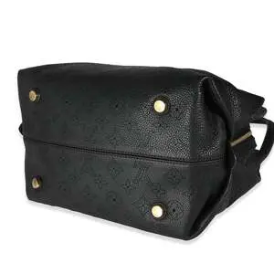 LOUIS VUITTON Monogram Mahina Galatea Pm - Black